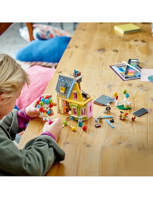 Lego Disney Animation Disney 100 Casa Up 43217 9